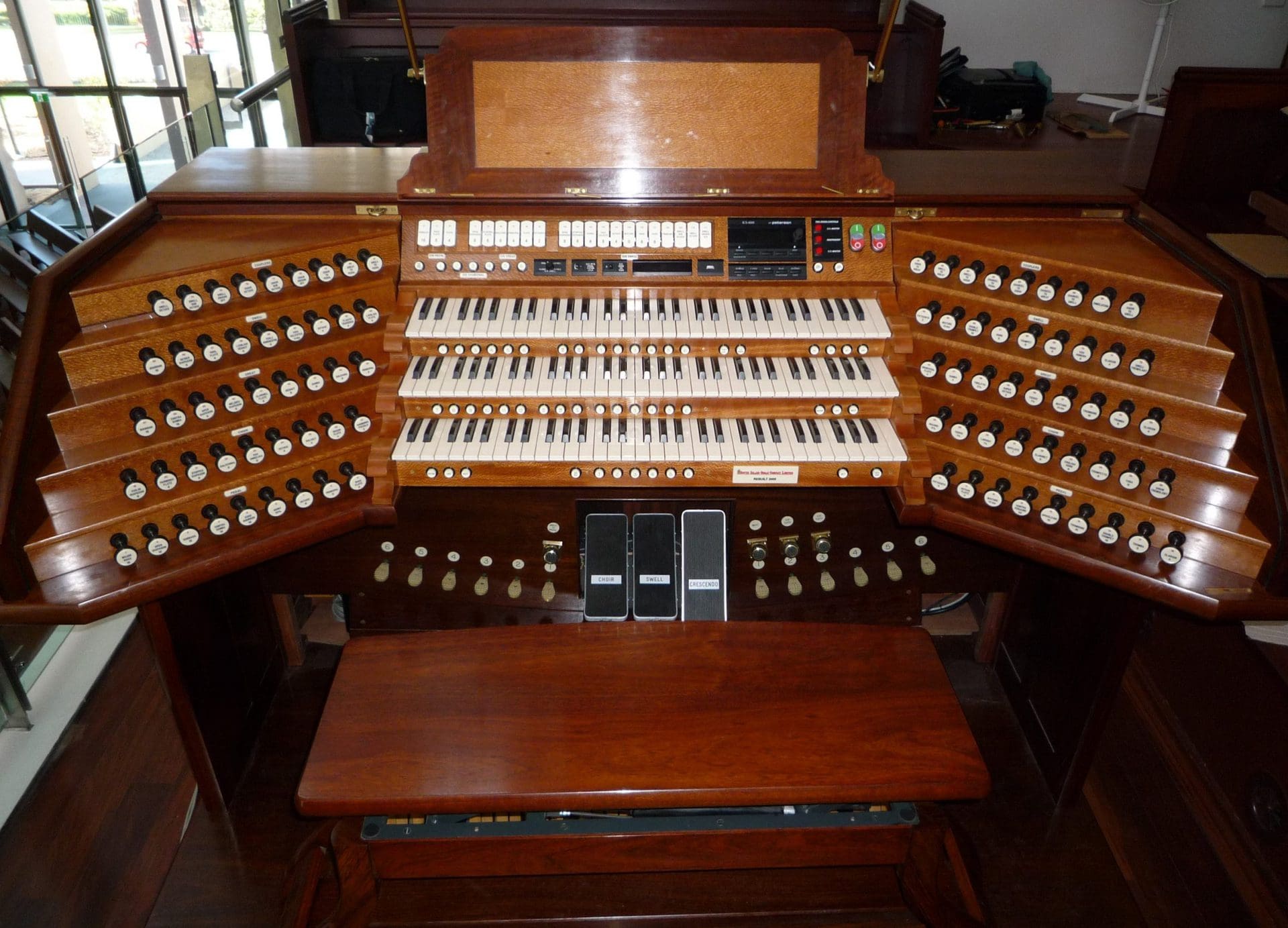 St Mary’s Catholic Cathedral – Grand Organ – Perth – The South Island ...